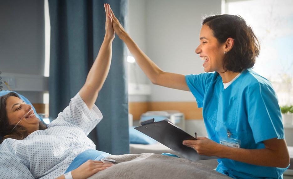 Online Técnico De Atención Al Paciente Para Estudiantes De Español A ...